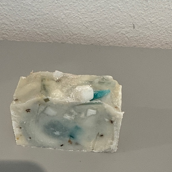 Eslira Natura | Other | Eslira Natura Handcrafted White And Blue Soap ...
